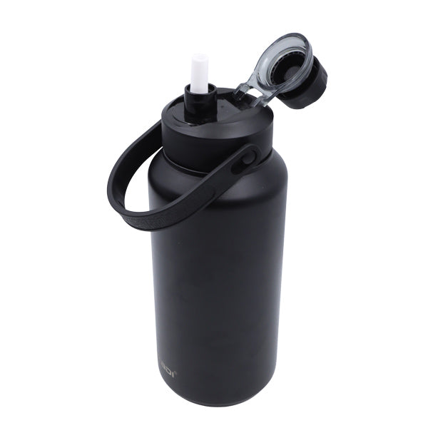 Botella 1.3 litros negra Okadi - Tiendas Universal